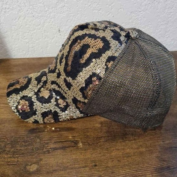 Accessories | Beautiful Cap Sequin Cap In Black Gold Very Sparkly Nwot ...